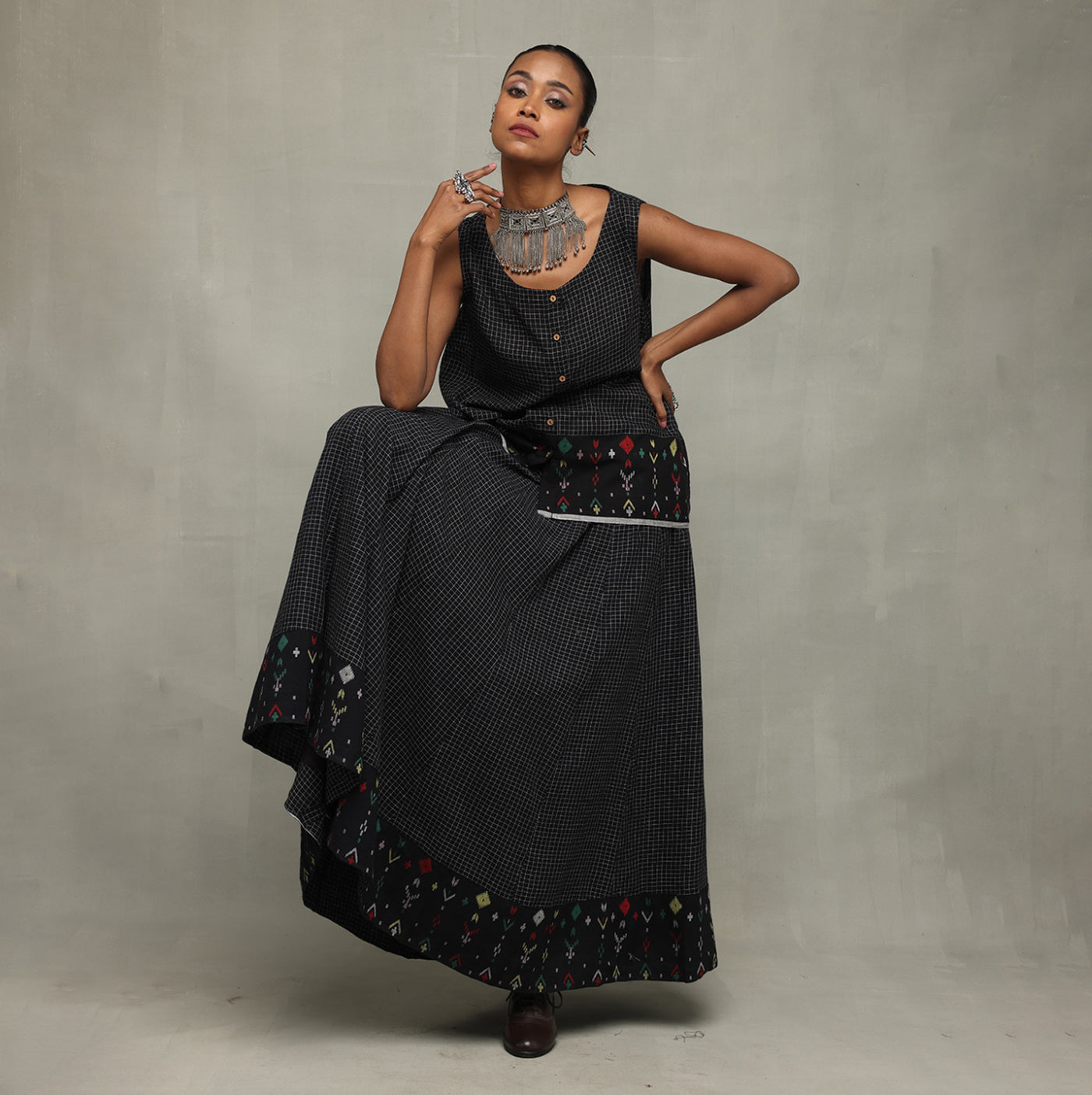 Women's Ethnic Wear - Buy Indian Handloom Clothes For Women's | Sutra